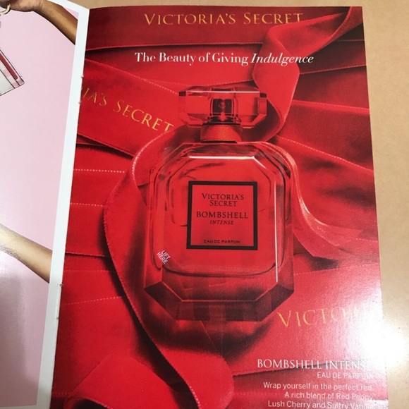 Victoria's Secret | Bath & Body | Set Of 3 Victorias Secret Book ...